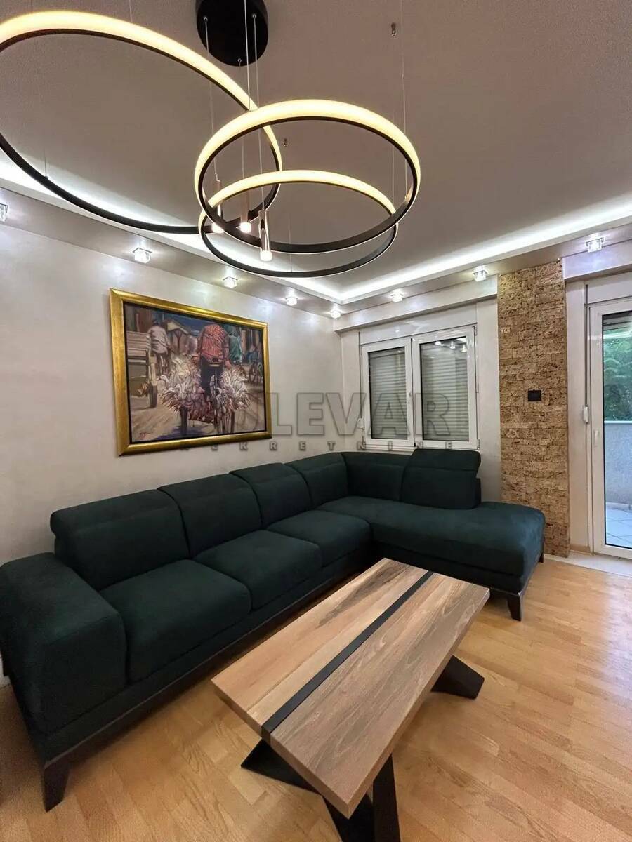 Cetvorosoban stan, Niš – Centar | Prodaja · 155m² · 372.000€