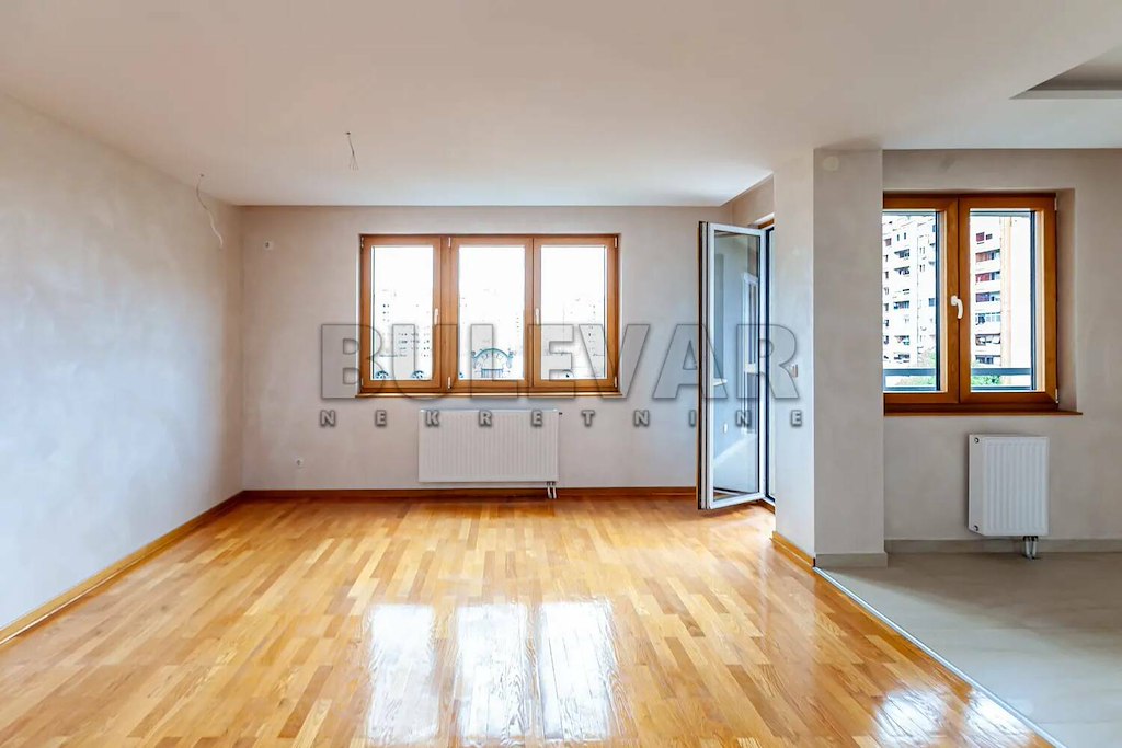 Cetvorosoban stan, Niš – Bulevar Nemanjića | Prodaja · 154m² · 335.000€
