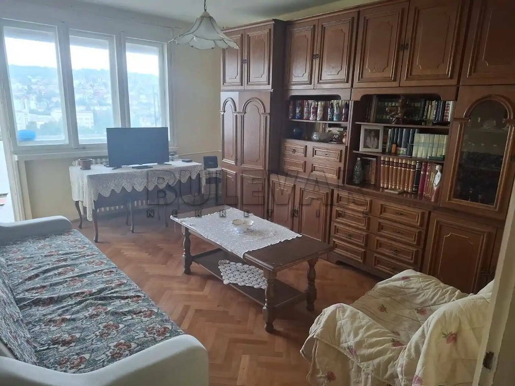 Dvoiposoban stan, Niš – Obilićev venac | Prodaja · 66m² · 350€
