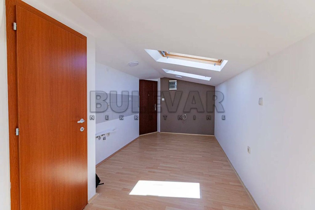 Dvoiposoban stan, Niš – Centar | Prodaja · 68m² · 109.000€
