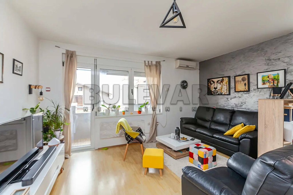 Troiposoban stan, Niš – Palilula | Prodaja · 96m² · 123.700€