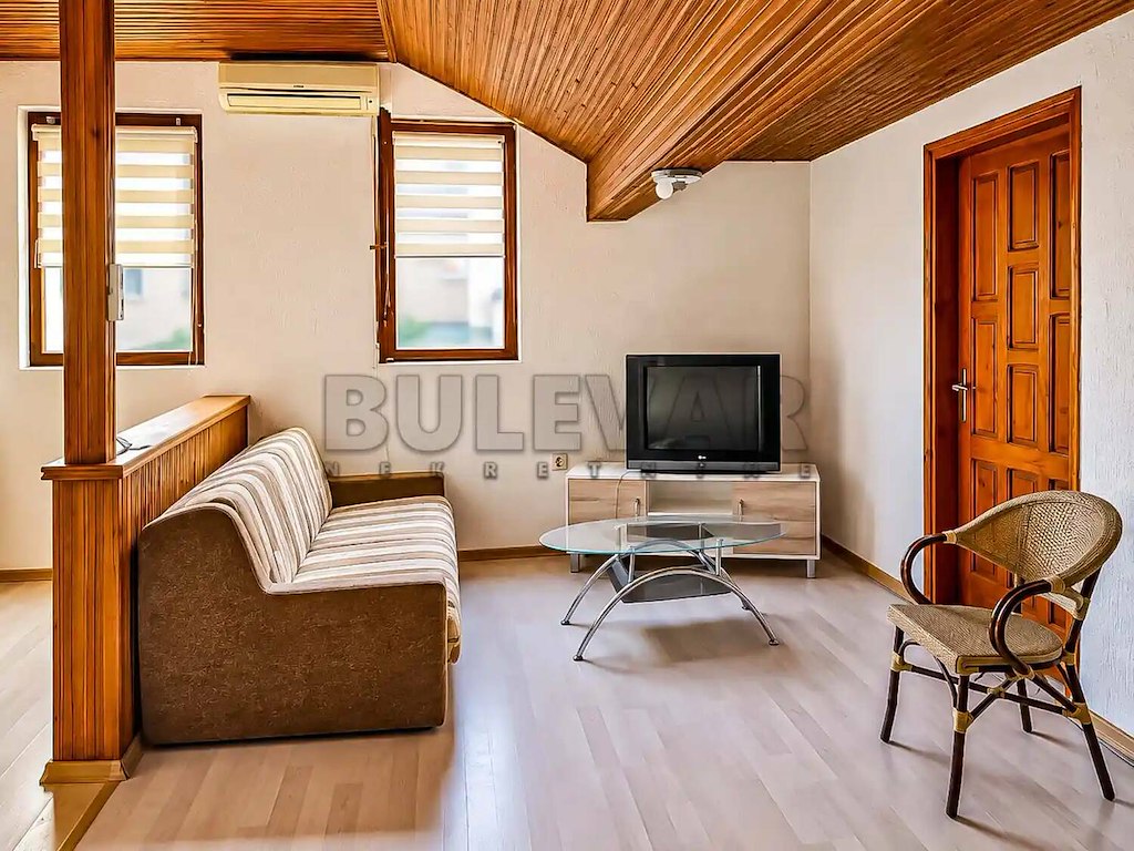 Trosoban stan, Niš – Crveni pevac | Prodaja · 51m² · 105.000€