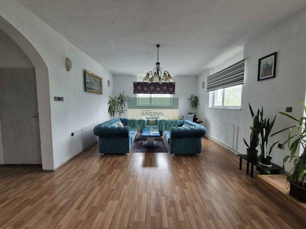 Kuća, Paraćin – Plana | Prodaja · 260m² · 69.900€