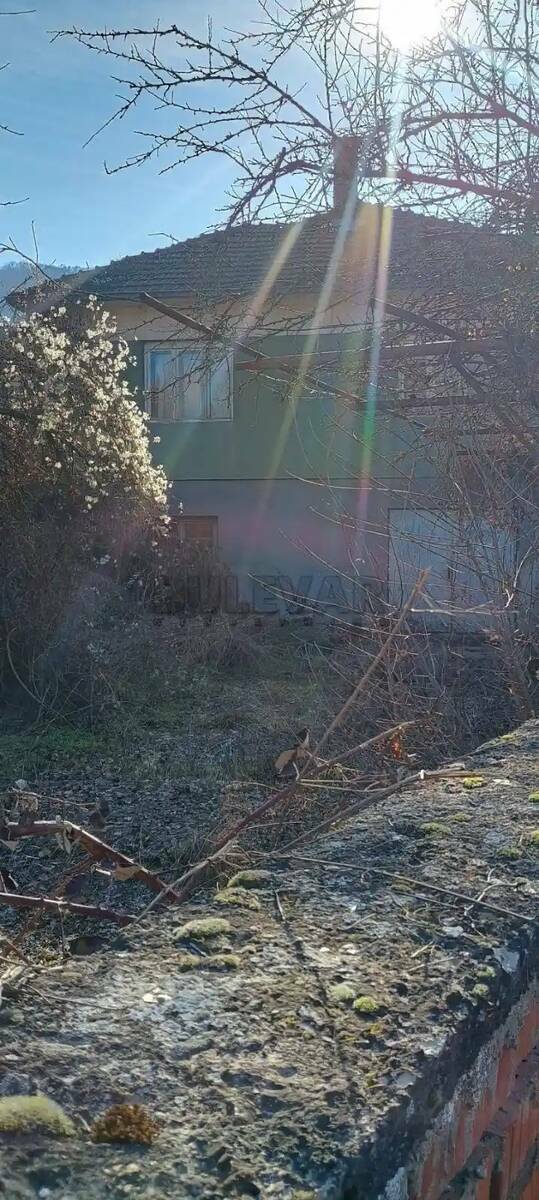 Kuća, Niš – Gadžin han | Prodaja · 150m² · 15.000€