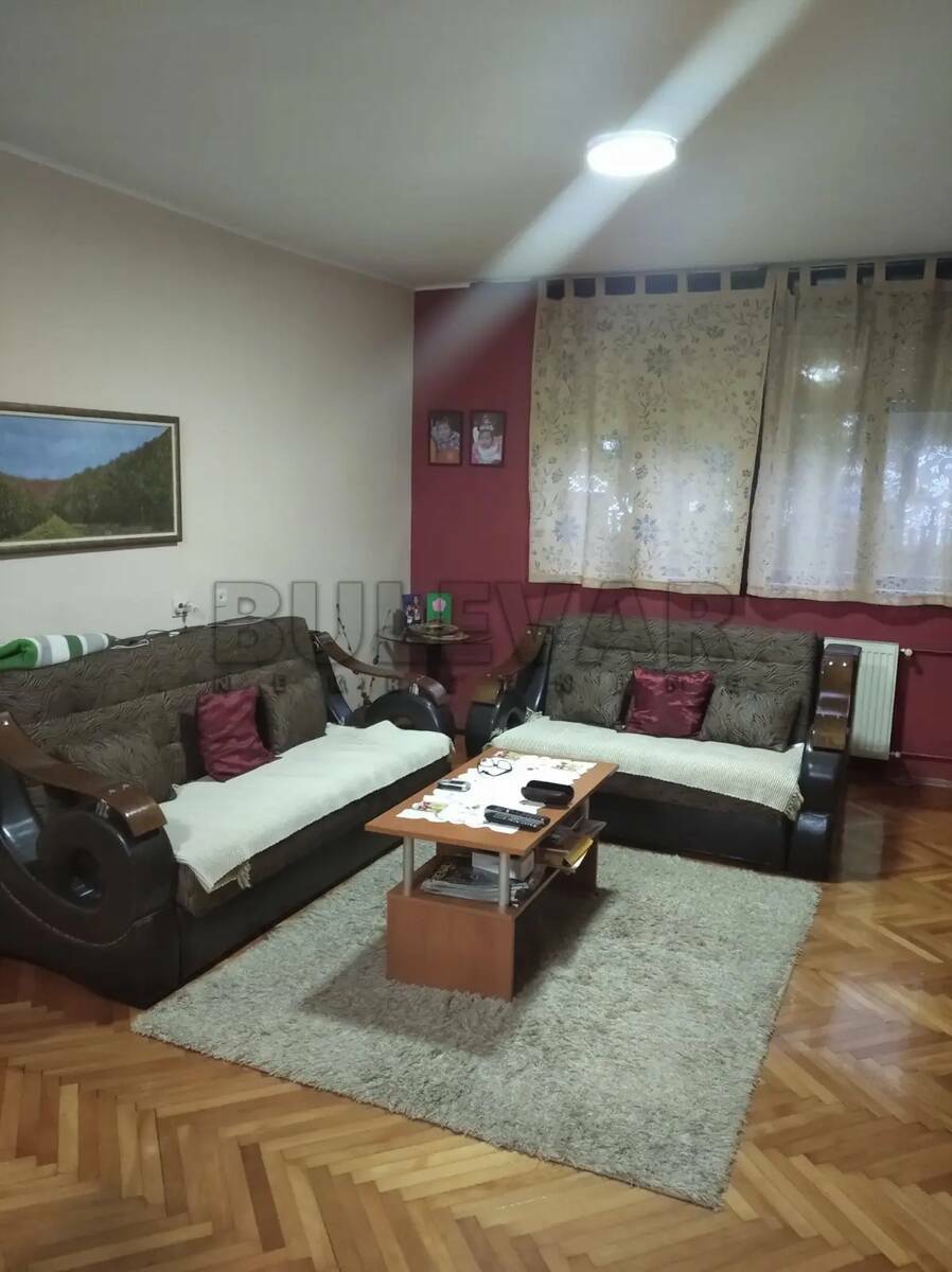 Kuća, Niš – Crveni krst (Duvanska) | Prodaja · 150m² · 142.000€
