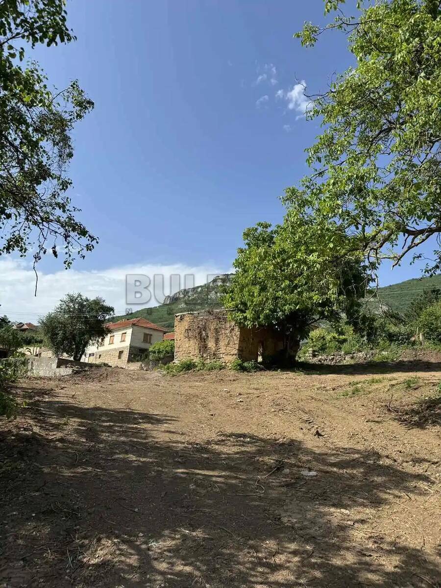 Plac, Niš – Sićevo | Prodaja · 1404m² · 22.000€