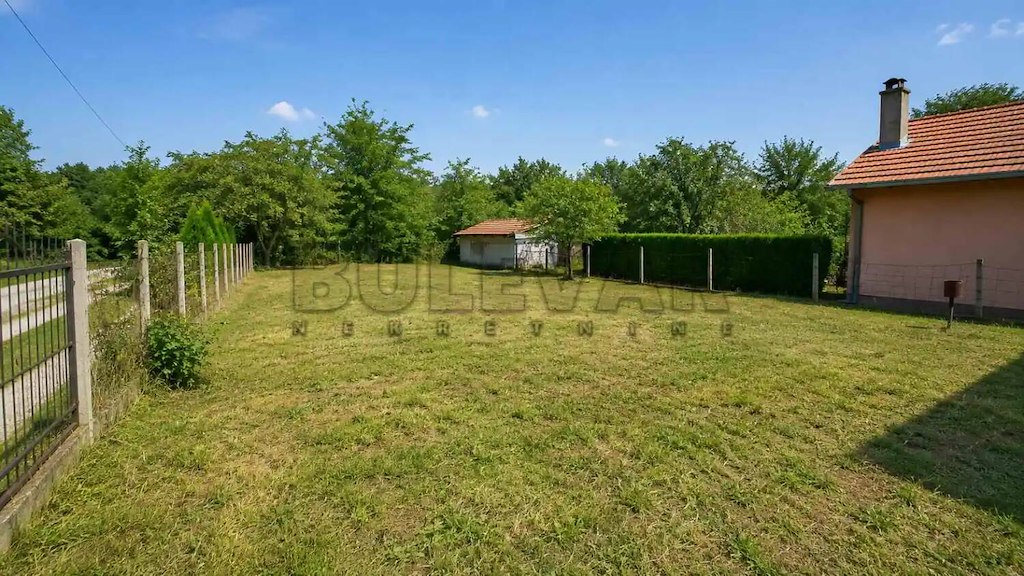 Plac, Niš – Naselje Nikola Tesla | Prodaja · 448m² · 23.000€
