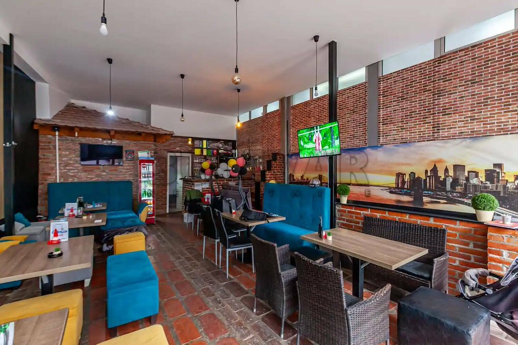 Poslovni prostor / Lokal, Niš – Centar | Prodaja · 140m² · 260.000€