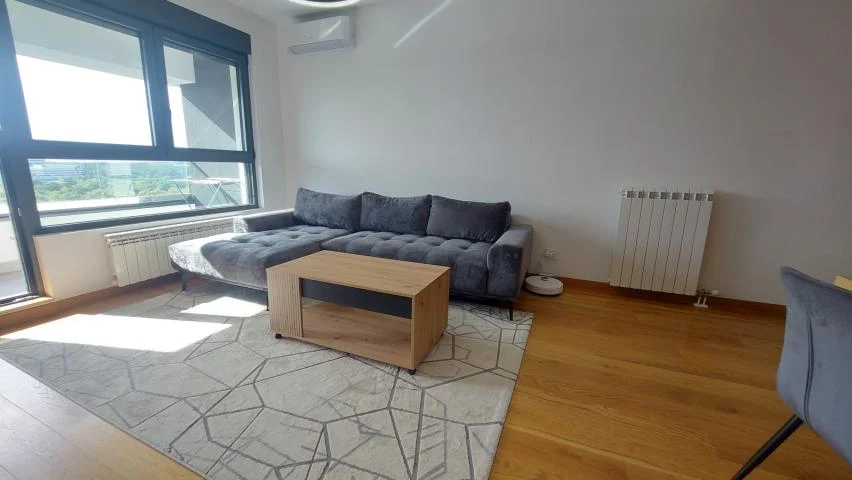 Beograd - Voždovac - Voždove kapije - 4,0 s, 92 m2, garaža, lux uredjen, novo