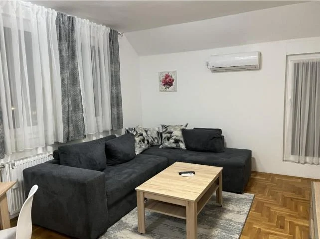 Dvosoban stan 47 m², Detelinara, Novi Sad, 5. sprat