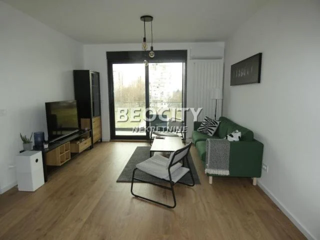 Novi Beograd, Blok 63, Pere Segedinca, 3.0, 69m2, 1000EUR  V Park sa GARAŽNIM MESTOM