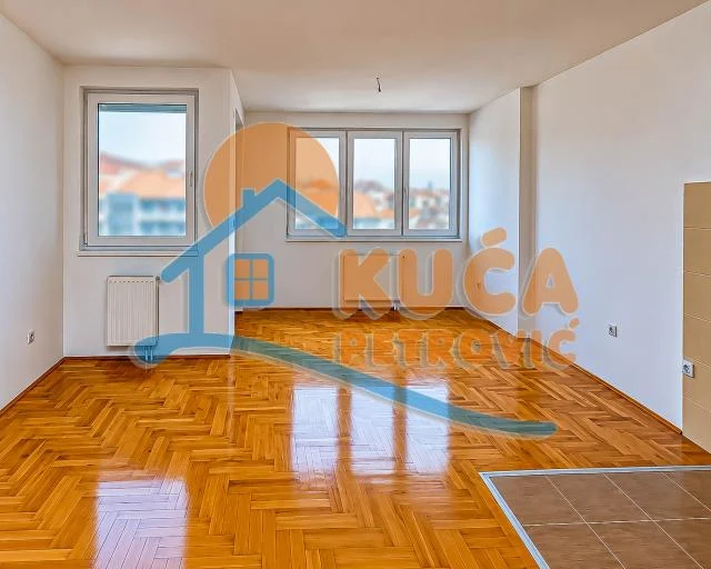 Izdaje se stan kod Parka Svetog Save