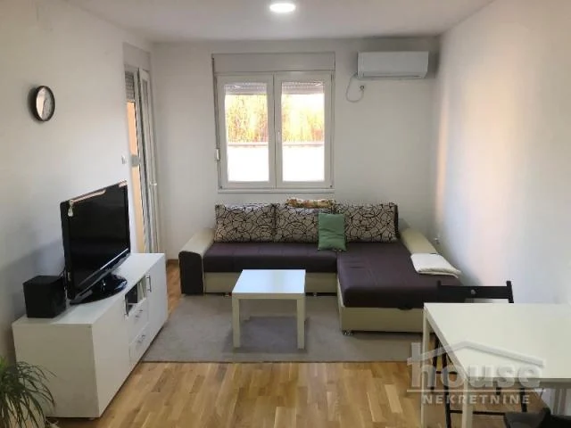 NOVI SAD - TELEP - 38.00 m2