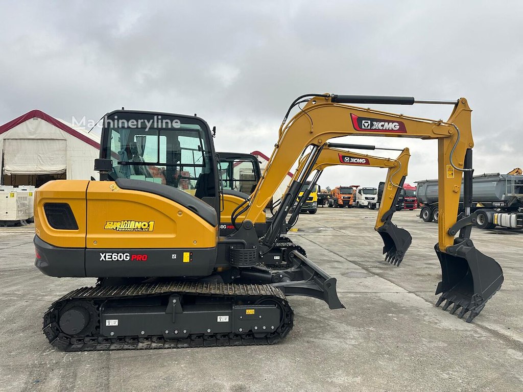 Novi XCMG XE60G PRO mini bager