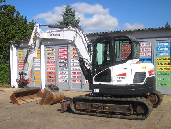Bobcat E85 midi bager