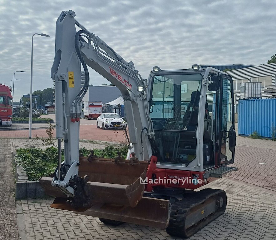 Takeuchi TB230 mini bager