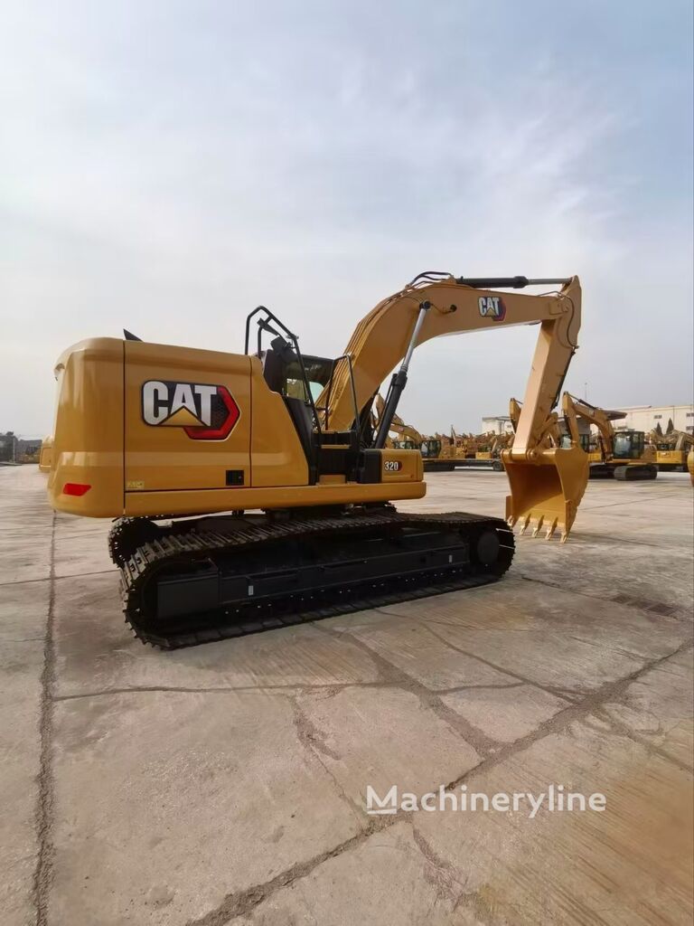 Novi Caterpillar 320 bager guseničar