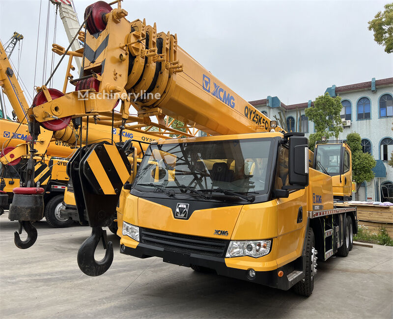 XCMG QY25K5C 25t truck crane autodizalica