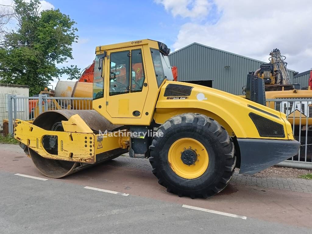 BOMAG BW 213 D H-4 i wals roller compactor valjak za asfalt