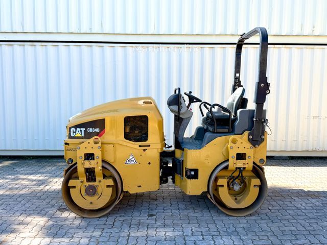 Caterpillar CB34B mali valjak