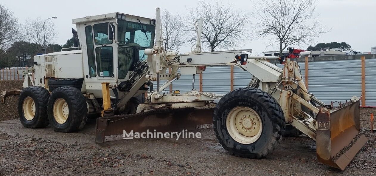 Caterpillar 12H grejder
