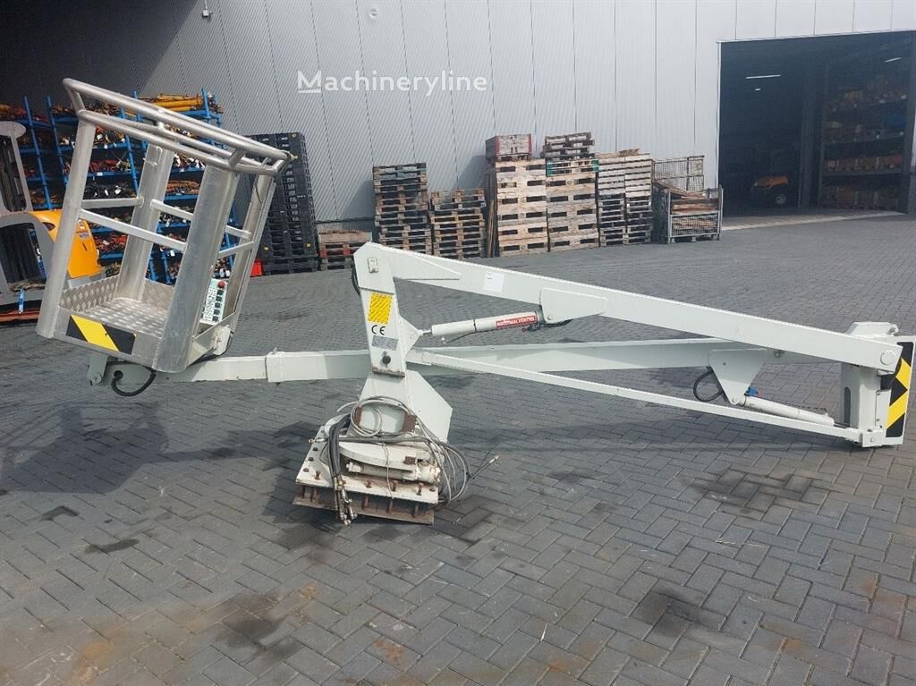 Sky High - Aerial platforms/Arbeitsbühnen hidraulična zglobna platforma