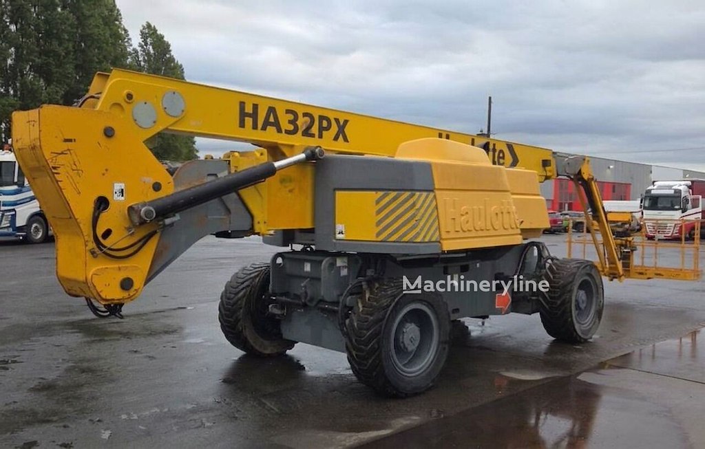 Haulotte HA32PX hidraulična zglobna platforma