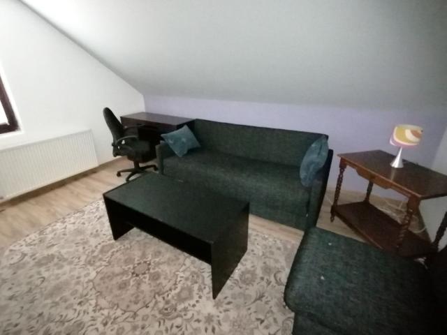 Sobe za đake, studente, mlađe samce