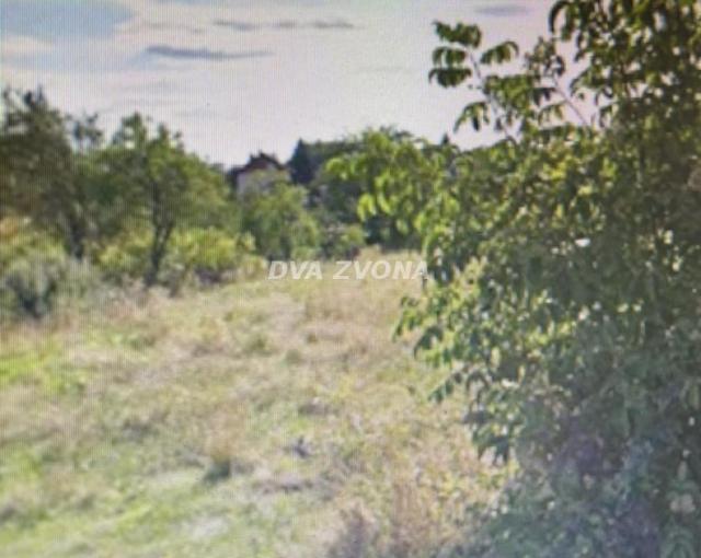 ČORTANOVCI – PLAC-29 ARI / STRUJA, VODA I GAS