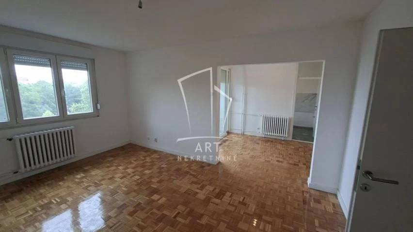 Meandri, odličan 3.0 stan ID#16462