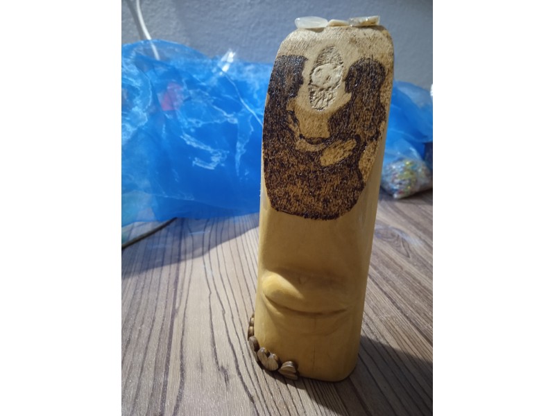 POLJUBAC,Drvena skulptura