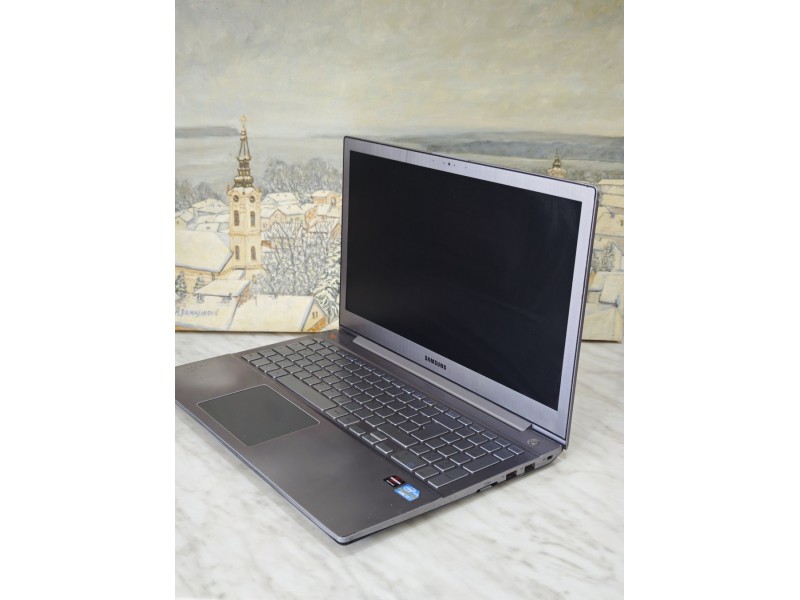 Samsung Chronos Ativ Book 8 (NP870Z5E) 15.6"