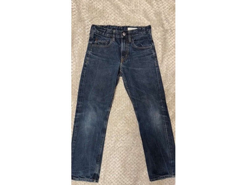 Farmerice H&M 134 (8-9 god) ODLIČNE!