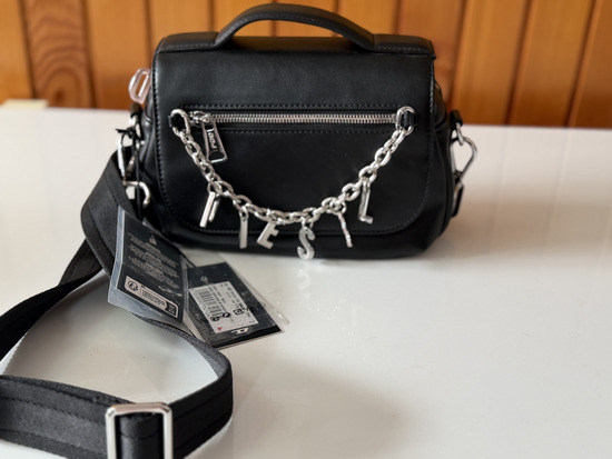 Diesel original kozna torba NOVO