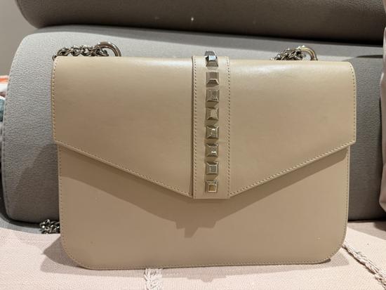 Mona , krem torba, snizeno, 7000