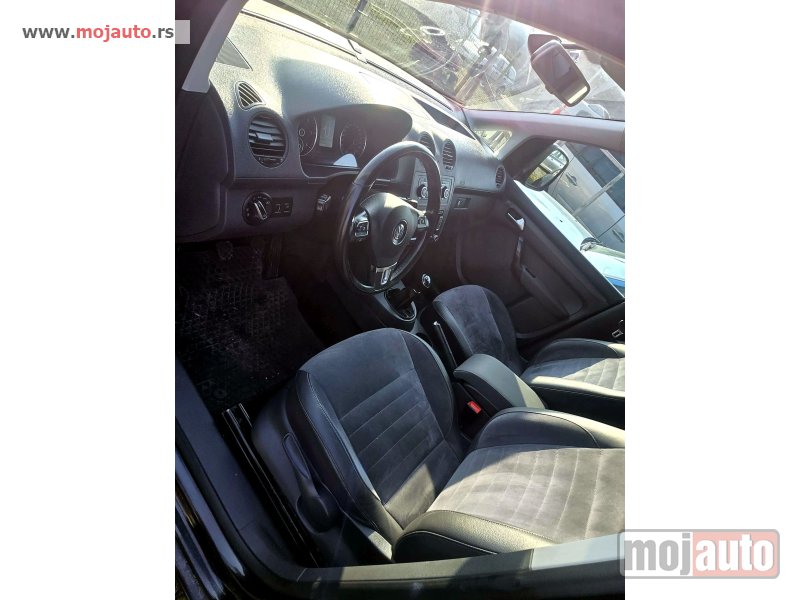 VW Caddy wv2zzz2kzfx093547