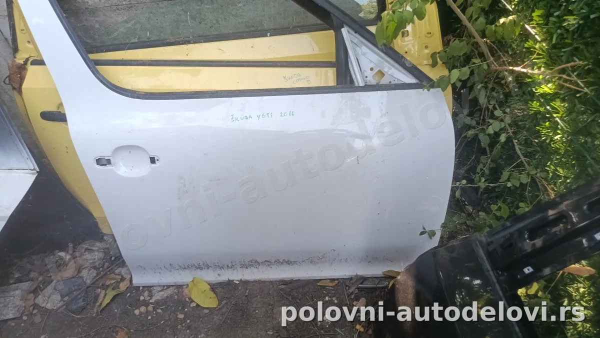 Prednja desna vrata skoda yeti