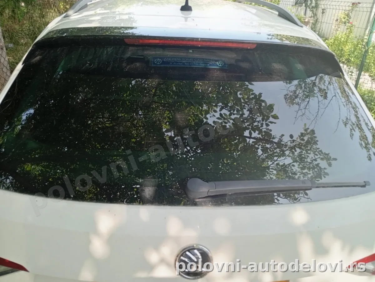 Skoda suberb 3 karavan gepek vrata