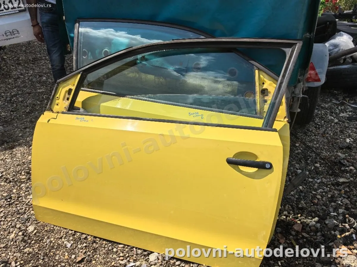 Prednja leva vrata skoda citigo