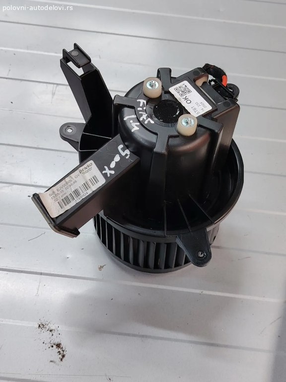 Fiat 500x motor ventilator kabine Originalni delovi Moguca