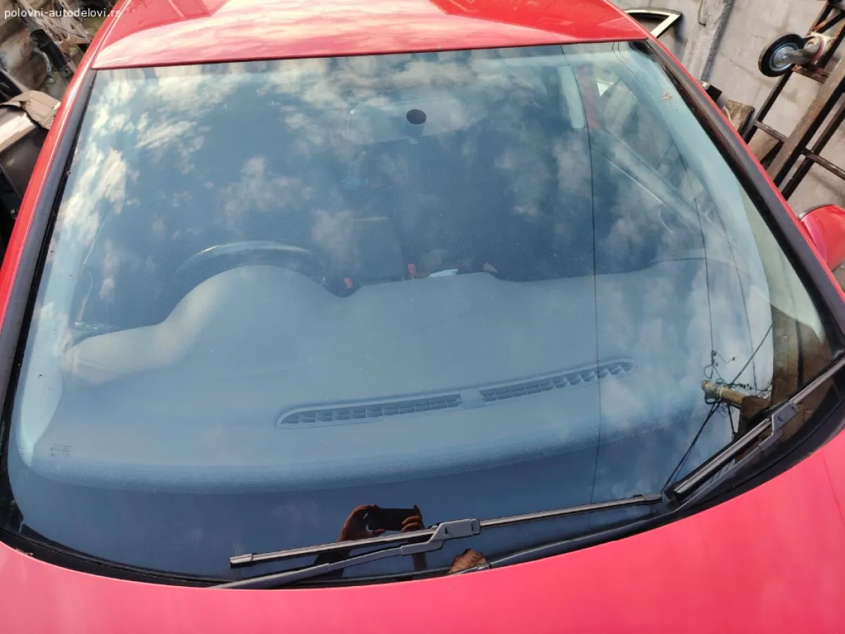 Golf 6 šofera Originalni delovi Moguca ugradnja delova Alf