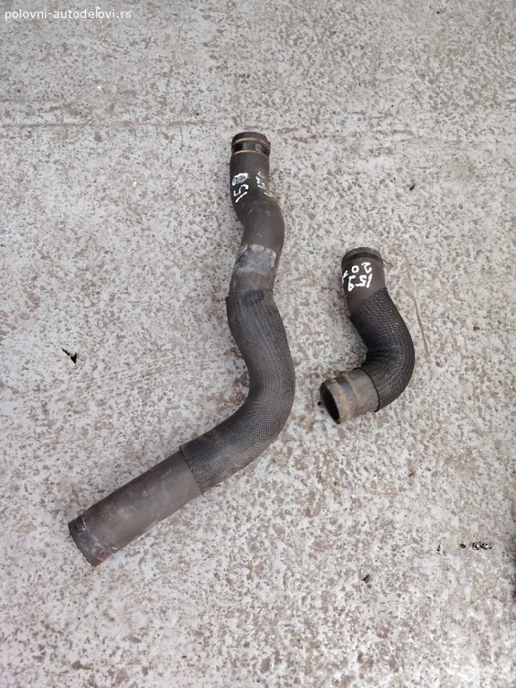 Alfa Romeo 159 2.0 jtd creva za vodu Originalni delovi Mogu