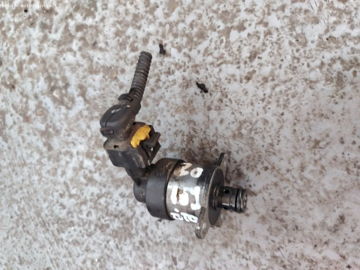 Alfa Romeo 159 2.0 jtd regulator Originalni delovi Moguca u