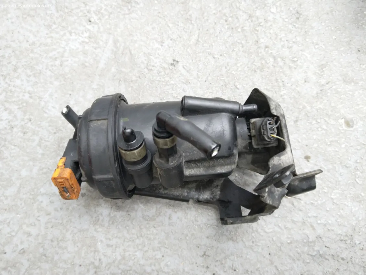 Lancia Musa filter nafte 1.9 jtd Originalni delovi Moguca u