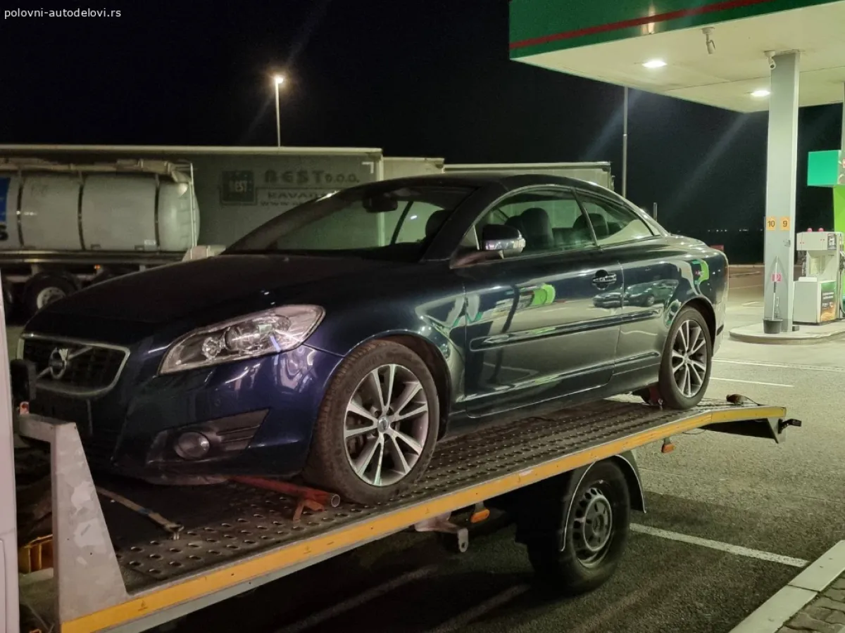 Volvo c70 novi i polovni delovi