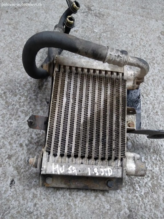 Lancia Musa 1.9 jtd hladnjak ulja Originalni delovi Moguca