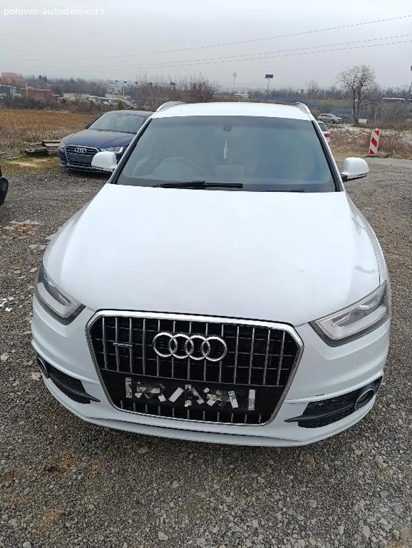 AUDI Q3 2011-16.G. ZADNJA DEANA VRATA