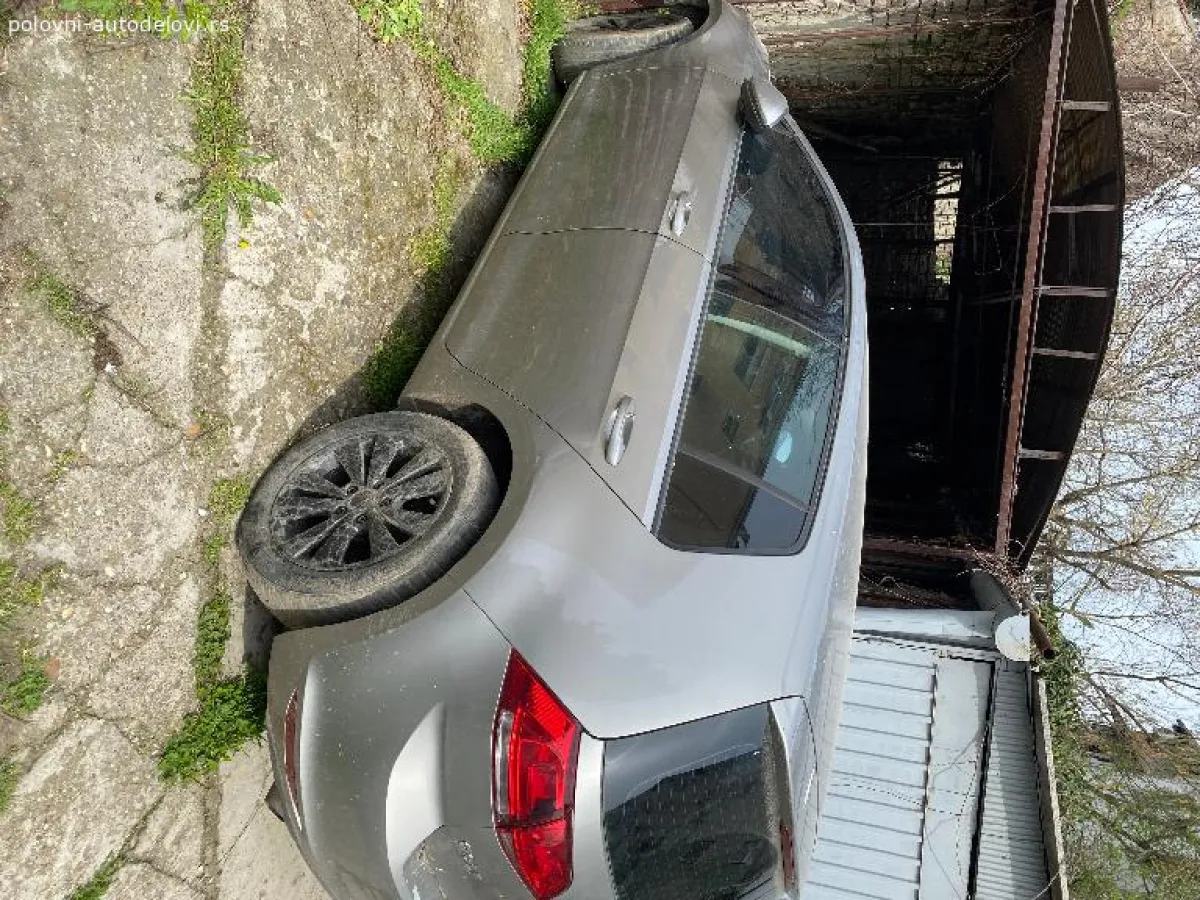 Delovi enterijera Golf 7