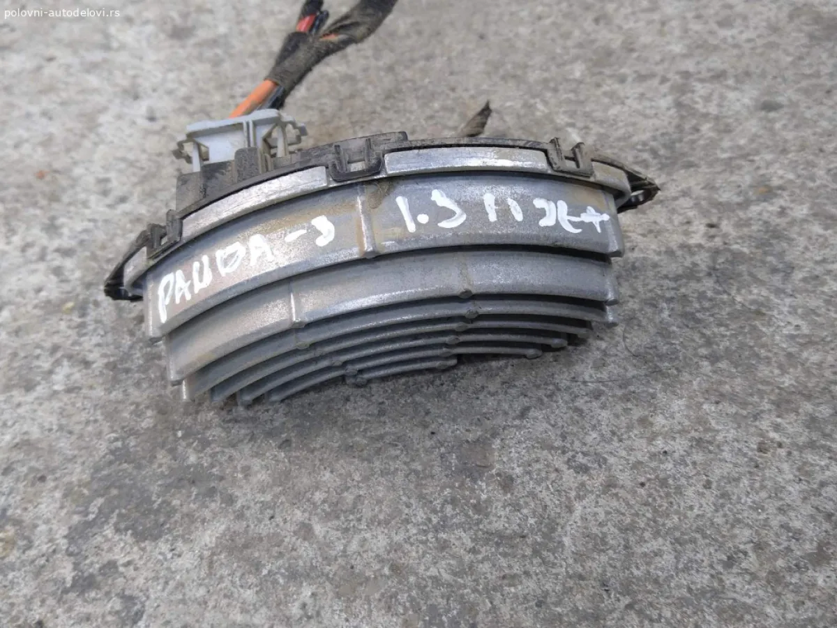 Fiat panda 3 reostat u kabini digitalna klima Originalni de