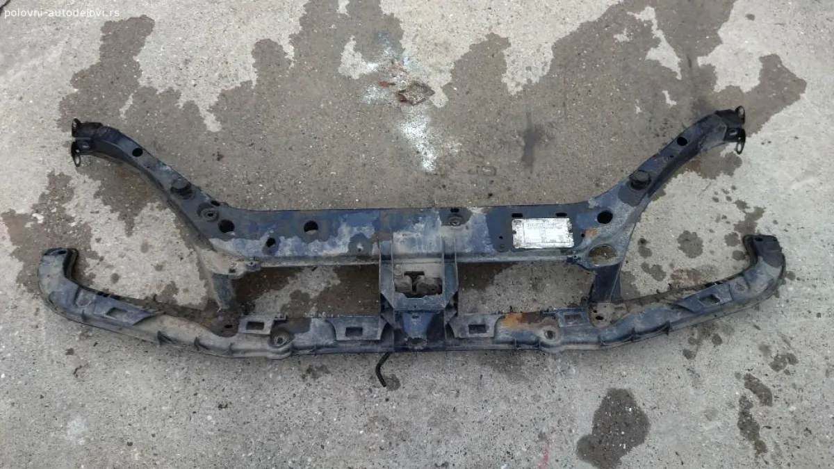 Ford Focus I Prednji vezni lim